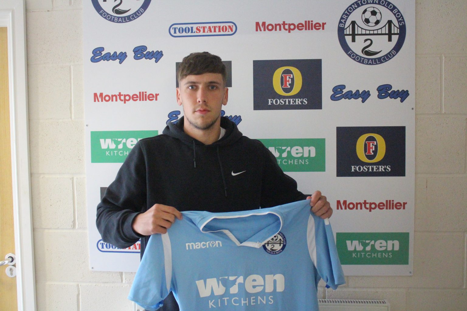 Swans sign Josh Batty for the 2020/21 season