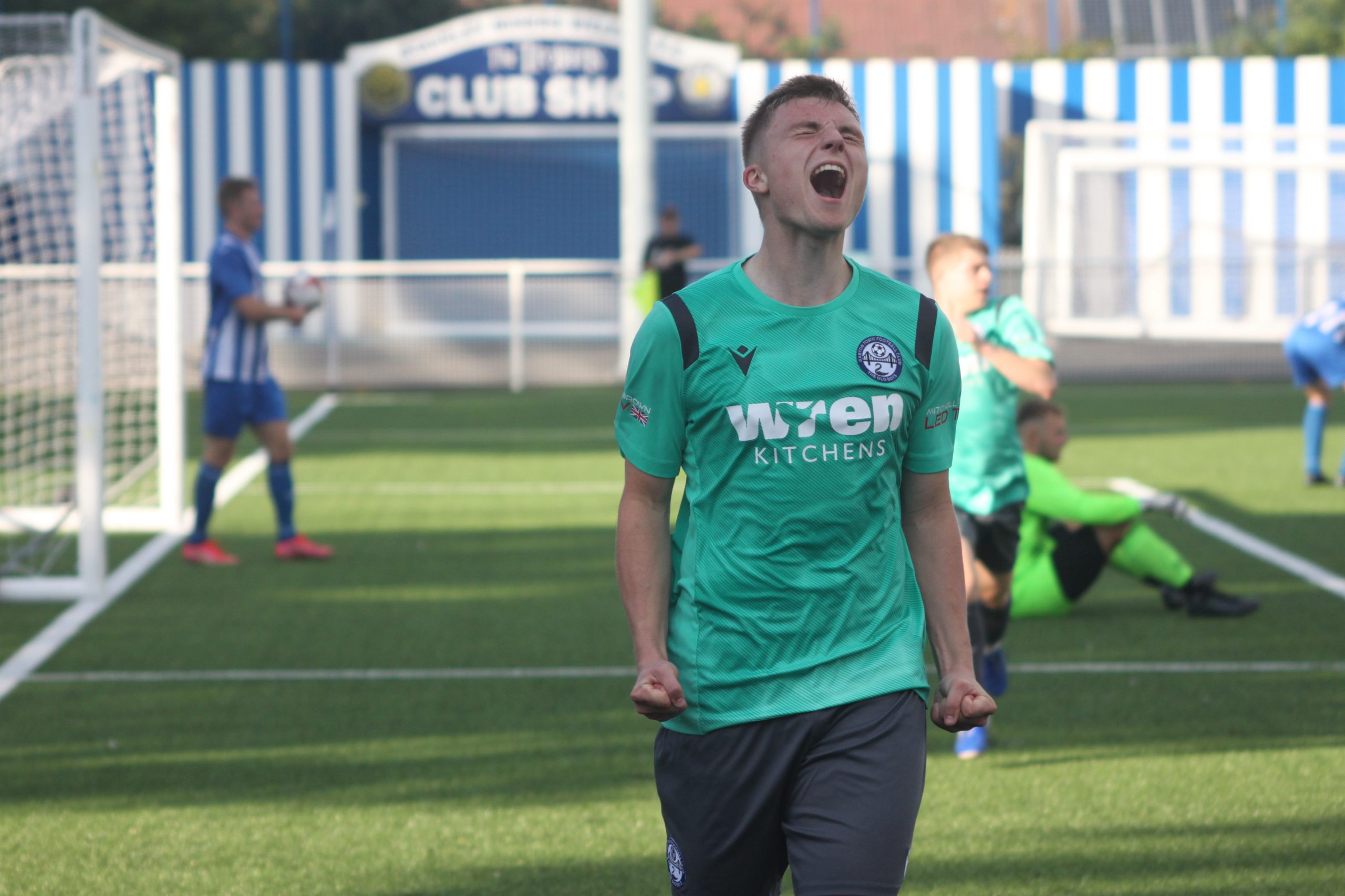 Swans secure place in FA Vase First Round with penalties win at Staveley