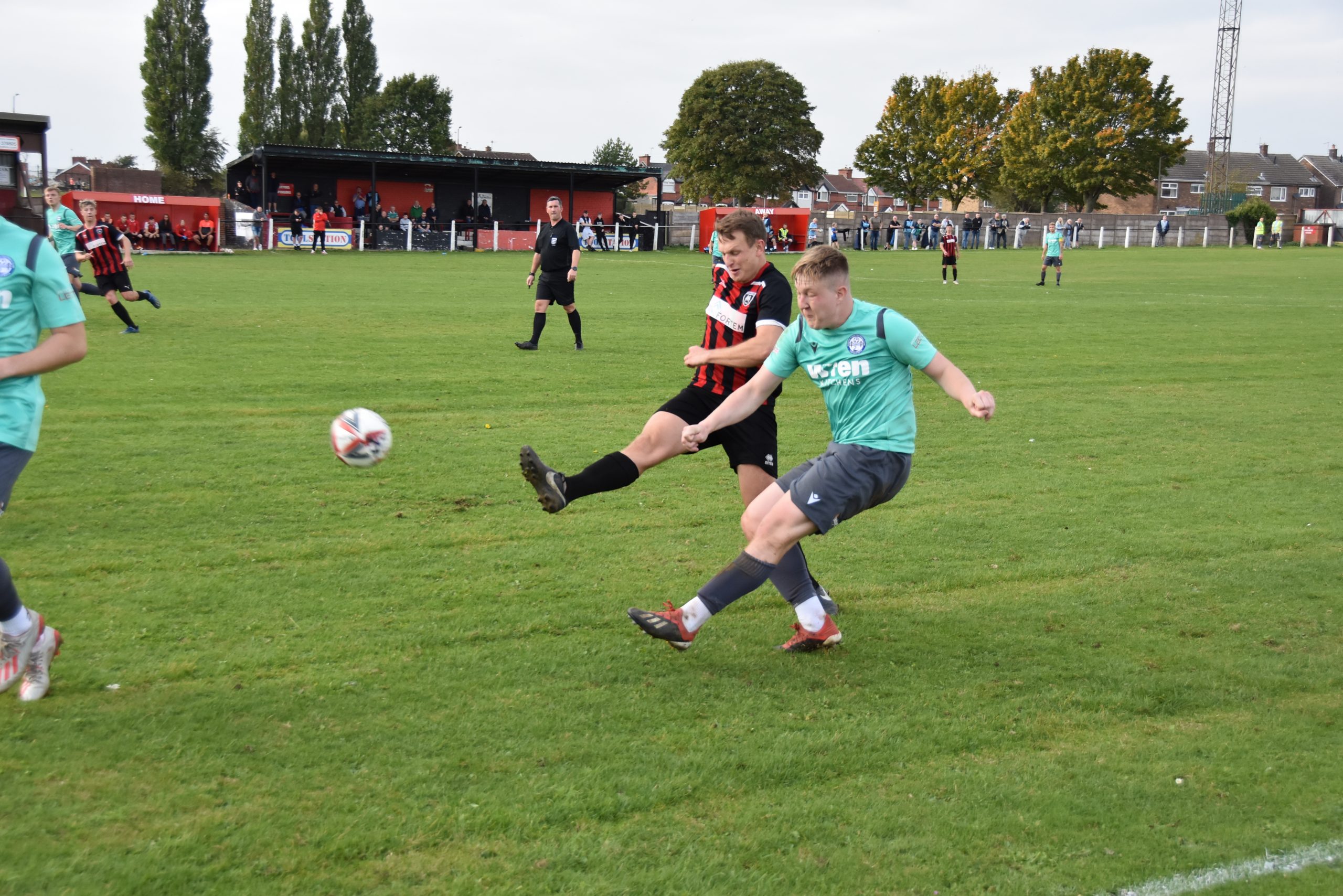 Swans extend unbeaten away run with draw at Maltby