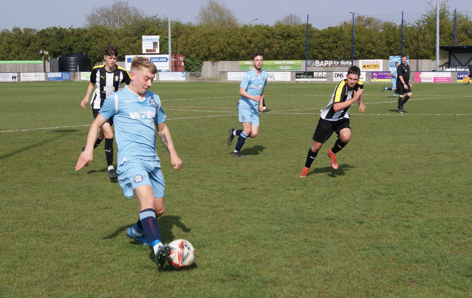 Reserves defeat league leaders in Challenge Cup Quarter Final